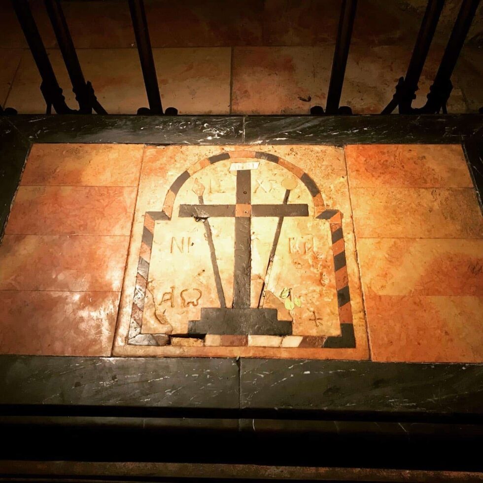 Saint Helena and the finding of the True Cross | Saxum